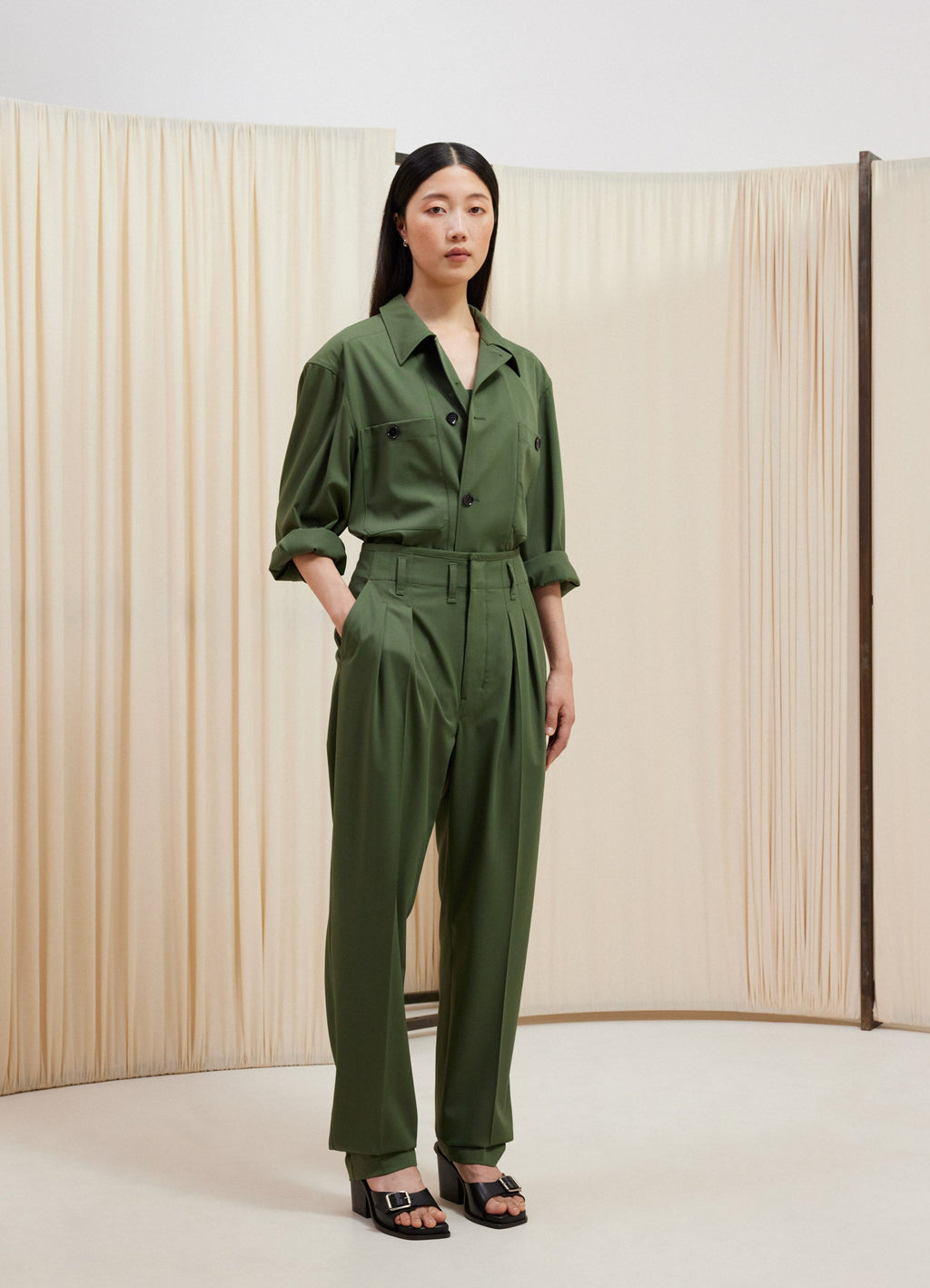 맞춤형 주름 바지 - Smoky Green - 라이트 울 - 유니섹스 | LEMAIRE